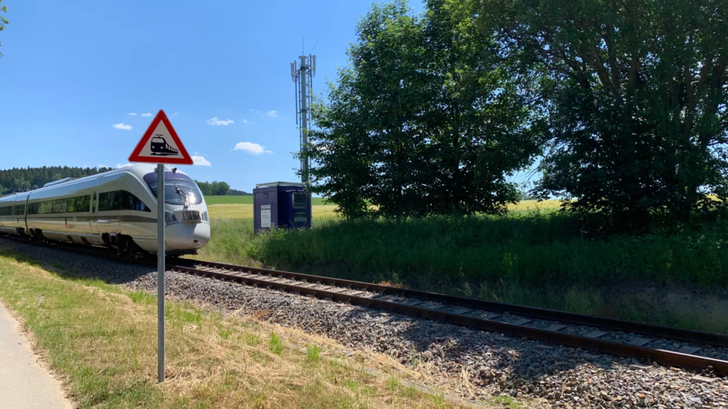 Digital Rail Transformation: Milestone Achieved with FRMCS 5G enabled ...